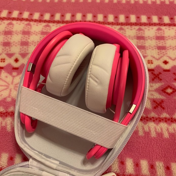 Accessories | Limited Edition Hot Pink Beats By Dr Dre Mixr | Poshmark